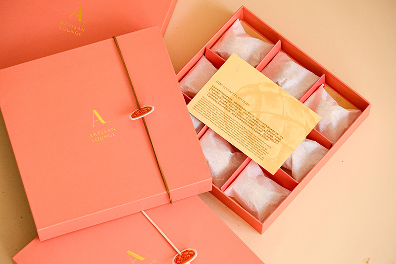 Commemorate your memories of Hong Kong with the artisan “Mini Pineapple ...